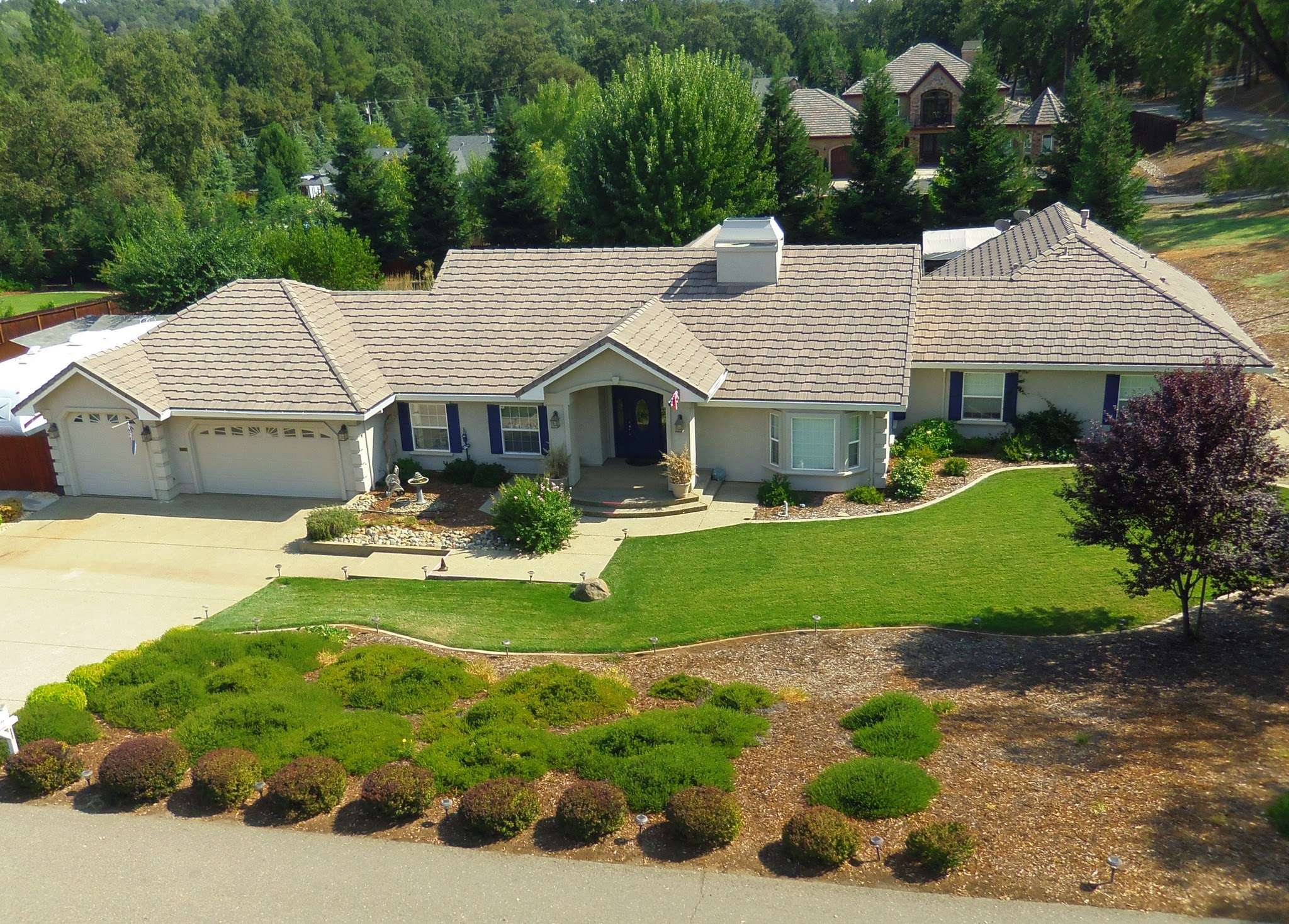 Roofing Contractor | Straight Line Roofing & Construction | Greater ...